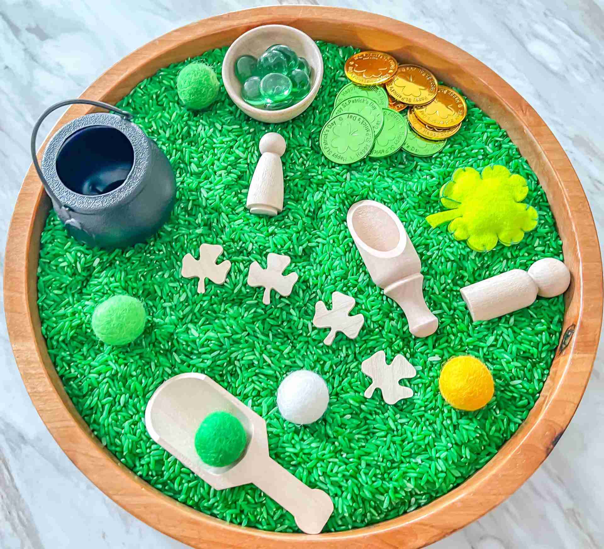 St. Patrick's Day Cauldron Sensory Bin | Sensory-N-Stuff
