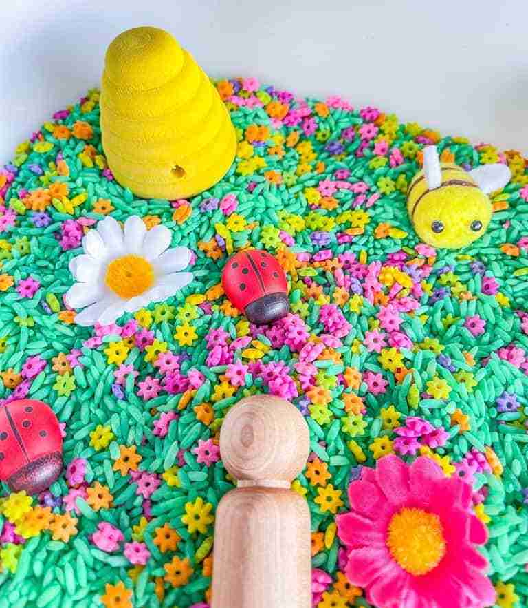 Spring Garden Flower Sensory Bin | Sensory-N-Stuff