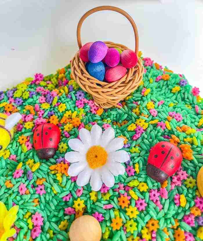 Spring Garden Flower Sensory Bin | Sensory-N-Stuff