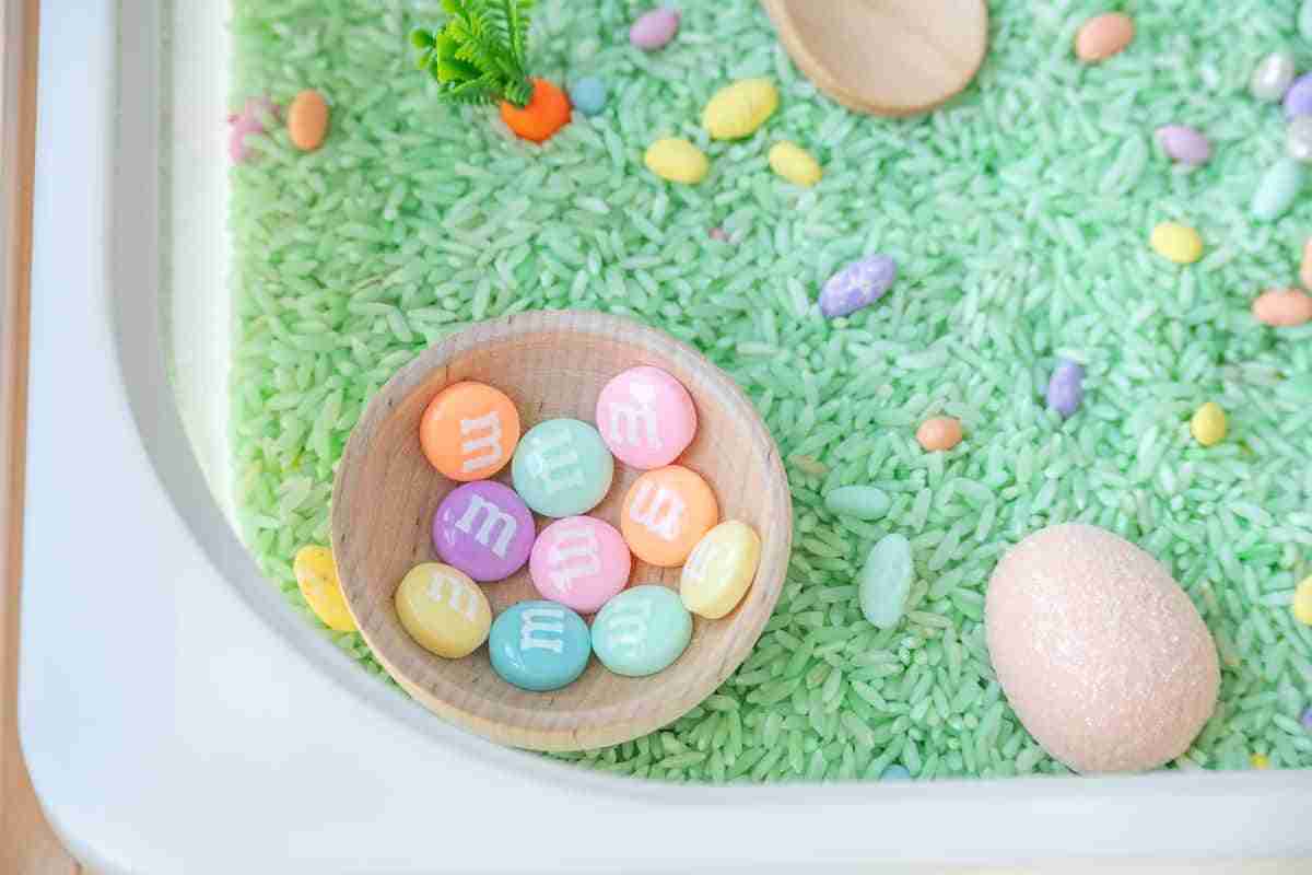 Easter Bunny Sensory Bin - Sensory-N-Stuff