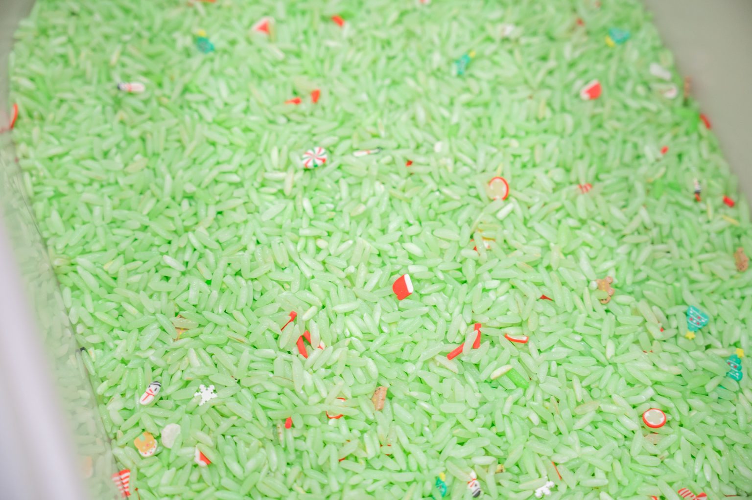 Peppermint Dream Sensory Rice for Bins | Sensory-N-Stuff